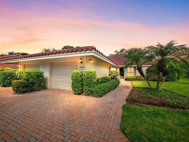 4942 Kestral Park Cir Unit 10, Sarasota, FL 34231