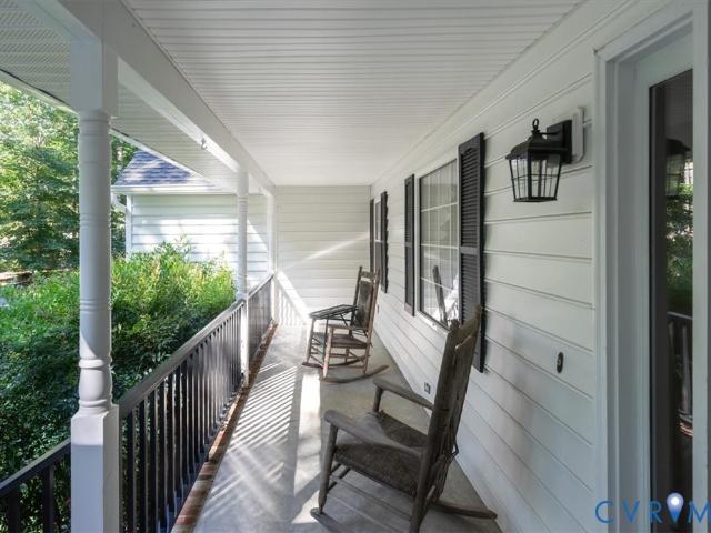 4942 Rail Drive
