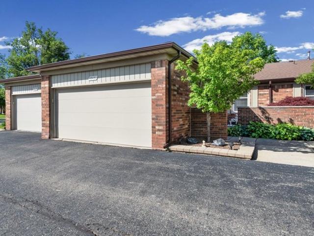 49431 Ferrisburg Ct, Shelby Township, MI 48315