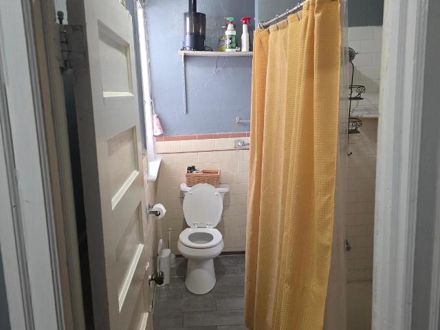4943 N Warnock St, Philadelphia, PA 19141 | MLS #PAPH2559