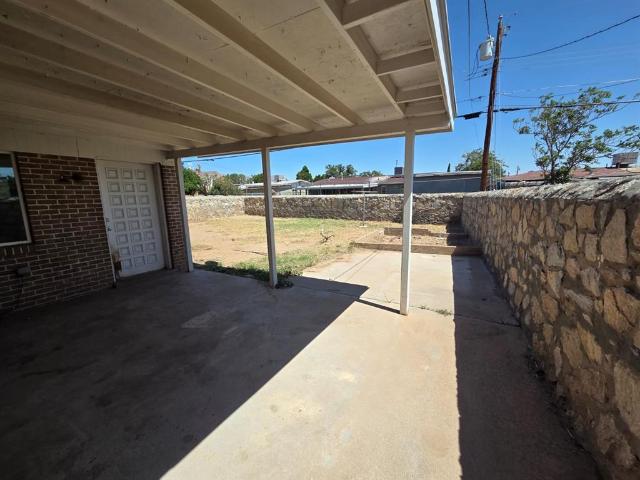 4943 Aiken Lane