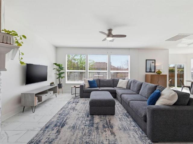 4943 Sunset Ridge Drive