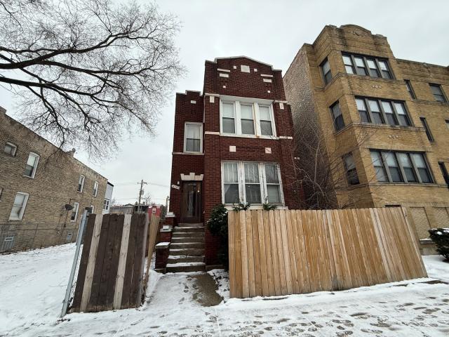 4943 W Monroe St, Chicago, IL 60644 | MLS #12595 | Compass