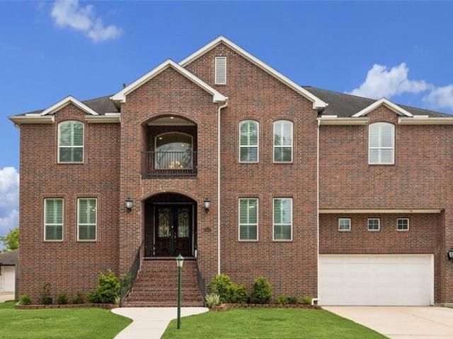 4943 Wigton Dr, Houston, TX 77096