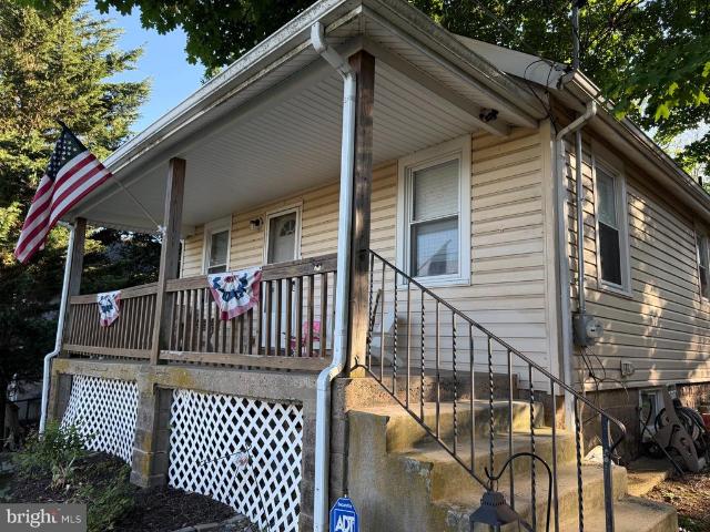 494 Grant Avenue