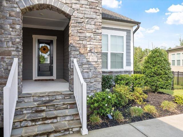 494 Duggins Point
