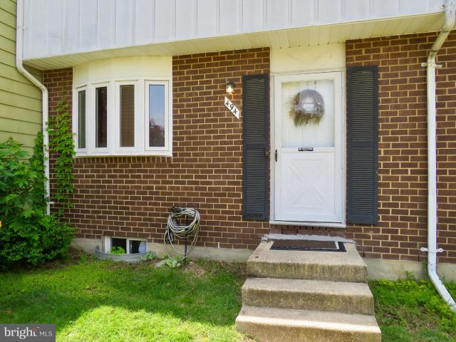 494 Kenilworth Ct, Glen Burnie, MD 21061 | MLS #MDAA2137 | Compass