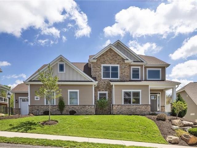 494 Harvest View Dr, Venetia, PA 15367