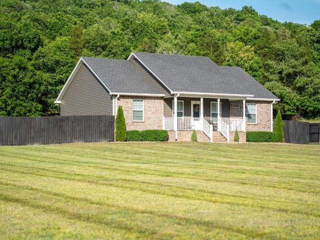 494 Rogues Fork Rd