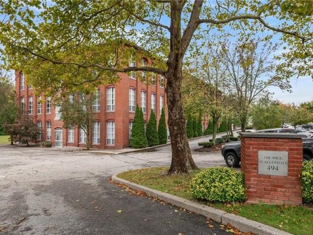 494 Woonasquatucket Ave Apt 101, North Providence, RI 02911