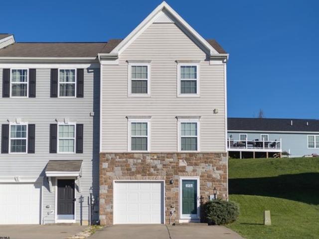 494 Watson Dr, Maidsville, WV 26541
