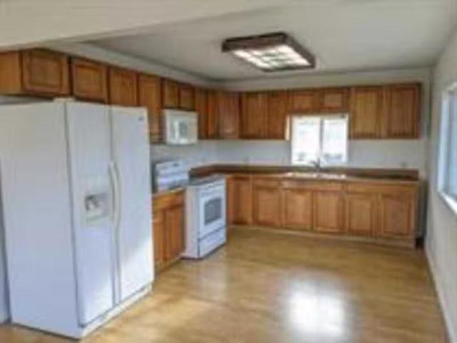 49544769 809 Paani St