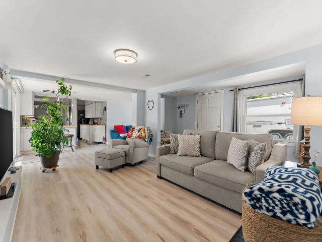 4954 N Lindsey Lane
