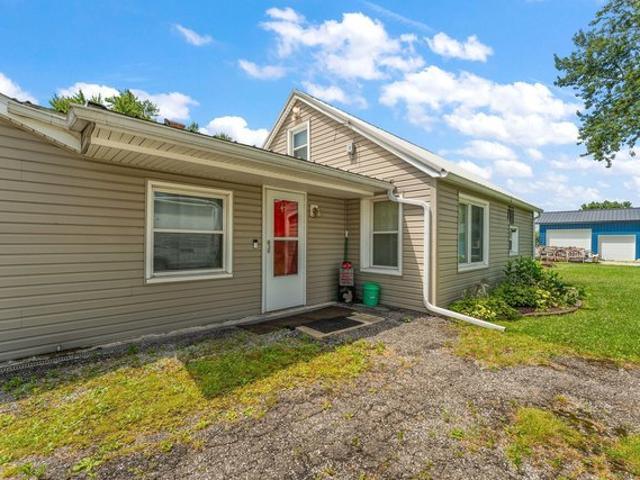 4954 N Lindsey Ln, Michigan City, IN 46360
