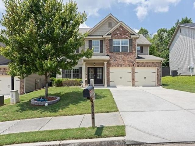 4954 Summersun Dr, Morrow, GA 30260