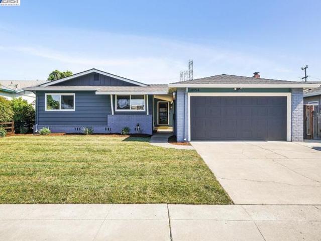 4954 Yellowstone Park Dr, Fremont, CA 94538