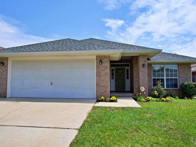 4955 Genevive Ct, Pensacola, FL 32526