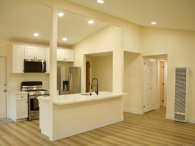 4965 Ocean View Blvd