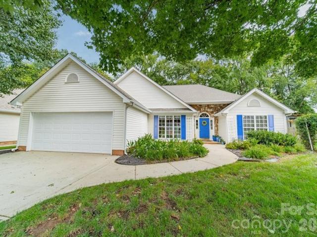 4956 Bentridge Dr NW, Concord, NC 28027