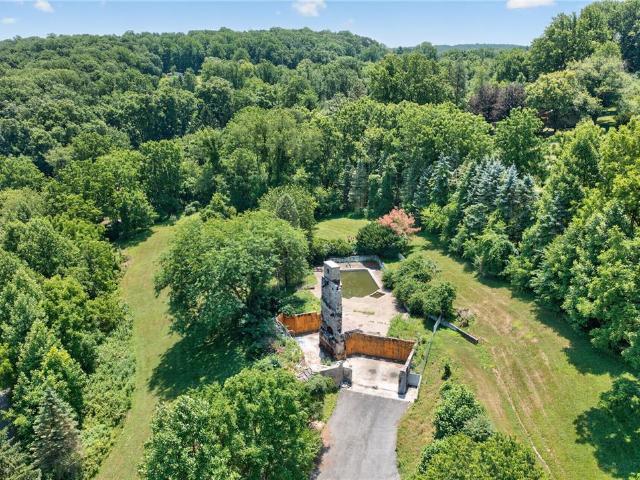 4956 Chestnut Hill Road