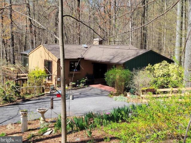 4957 Flossie Ave, Frederick, MD 21703