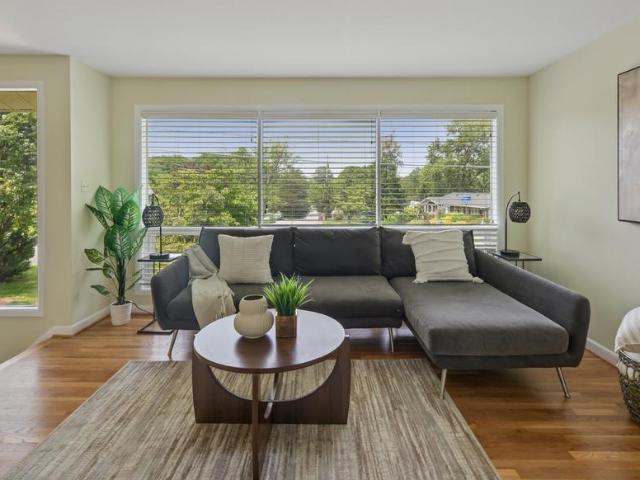 4957 Regina Drive