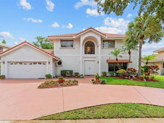 4958 NW 49th Ave, Coconut Creek, FL 33073