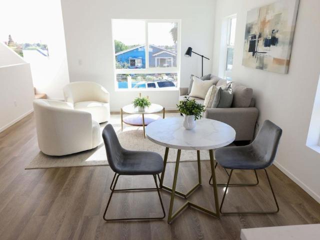 4958 Ocean View Blvd, San Diego, CA 92113 | MLS #PTP2600