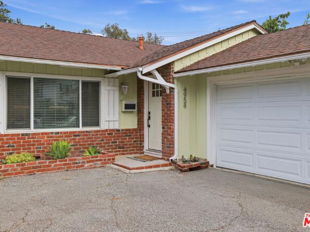 4958 Canoga Avenue