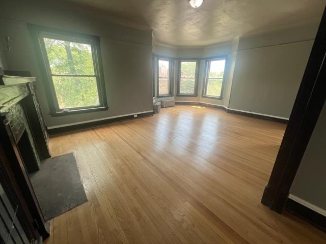 4958 S Michigan Avenue # 3S