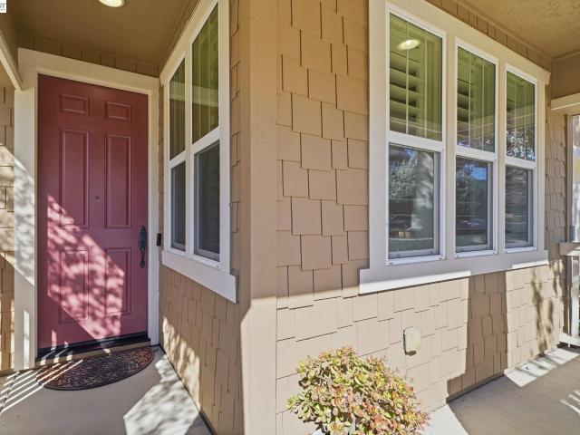 4958 Trescott Ct