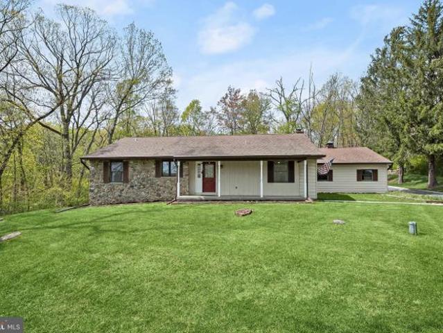 4958 Wentz Rd, Manchester, MD 21102