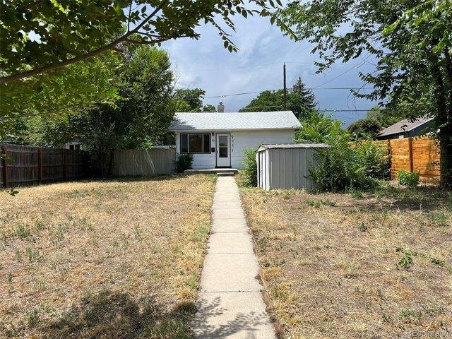 4959 Beach Ct, Denver, CO 80221
