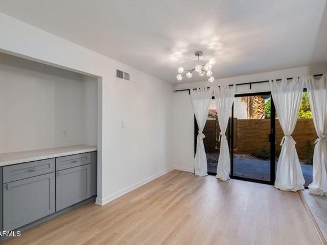 4950 N Miller Rd Apt 116, Scottsdale, AZ 85251