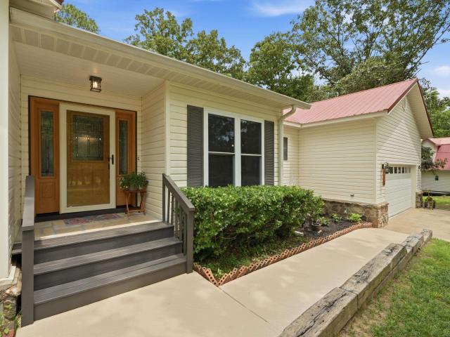 4950 Brewer Rd