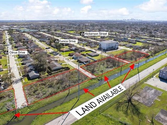 4950 Eunice Dr Lot F1, New Orleans, LA 70127