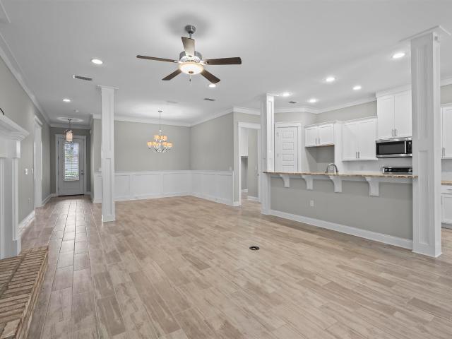 4950 E Cypress Loop