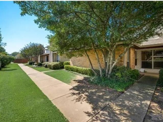 4950 Rolling Vis, Mesquite, TX 75150