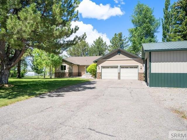 4950 W Foxtrail Ln, Idaho Falls, ID 83402
