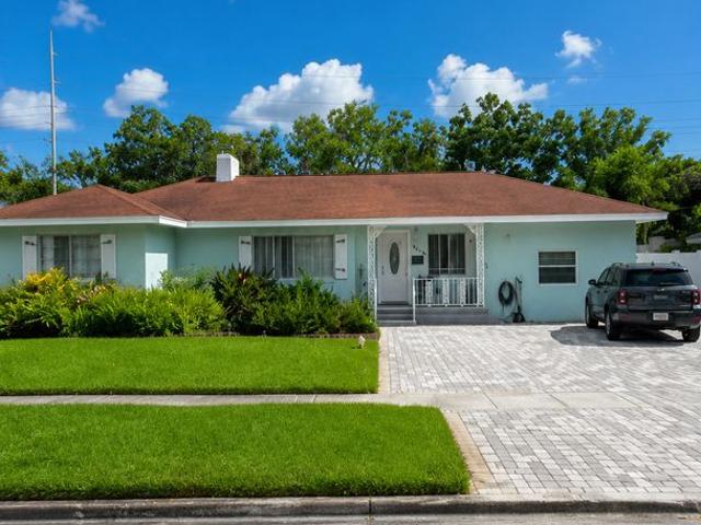 4950 13 Av N St Petersburg FL 33710