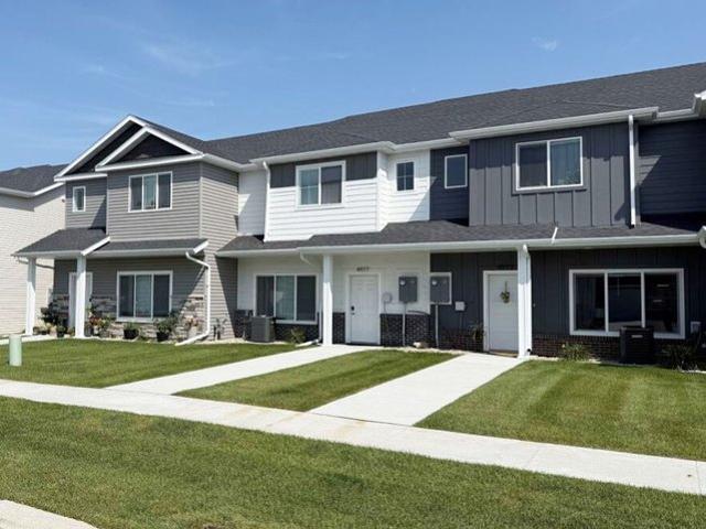 4950 499 th Ave S, Fargo, ND 58104