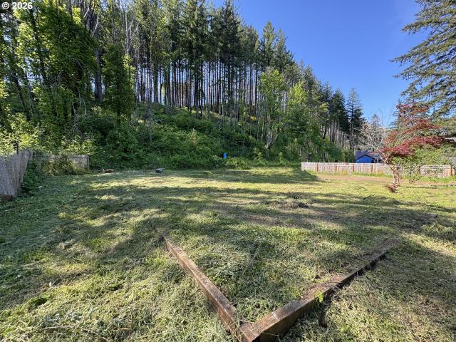 49513 McKenzie HWY