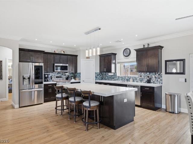 4951 E Parkwood Drive