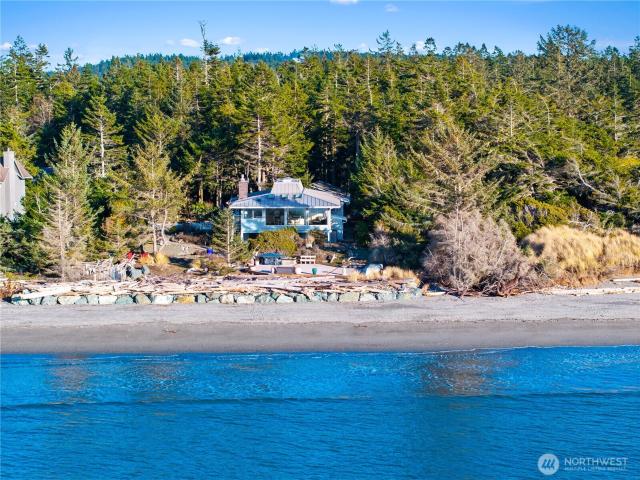 4951 Surfcrest Dr, Oak Harbor, WA 98277 | MLS #2478 | Compass