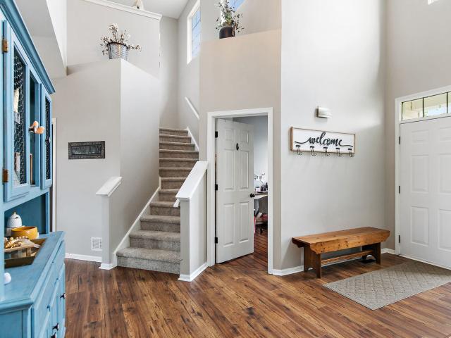 4951 Thistle Ln, Lake In The Hills, IL 60156 | MLS #12609 | Compass