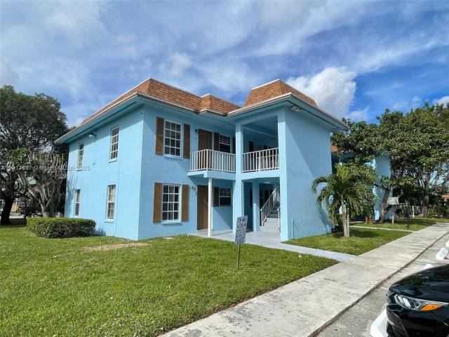4951 Wedgewood Way, Unit 6, West Palm Beach, FL 33417 | MLS #A11917 | Compass