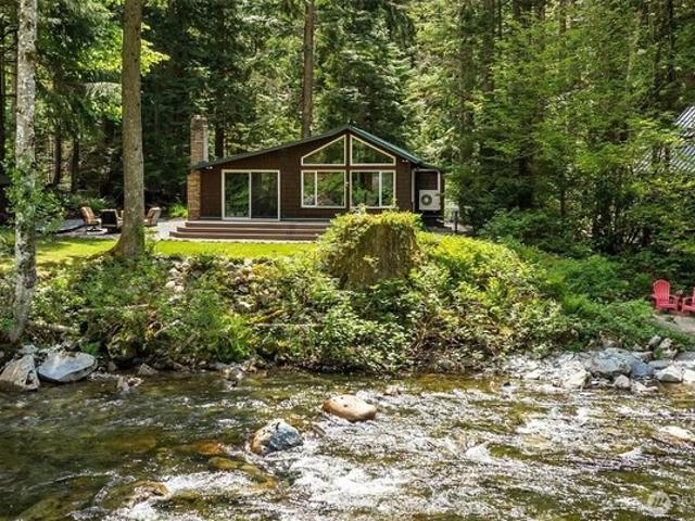 49522 SE 172nd St, North Bend, WA 98045