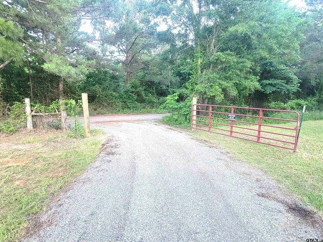 4952 County Road 2120, Rusk, TX 75785