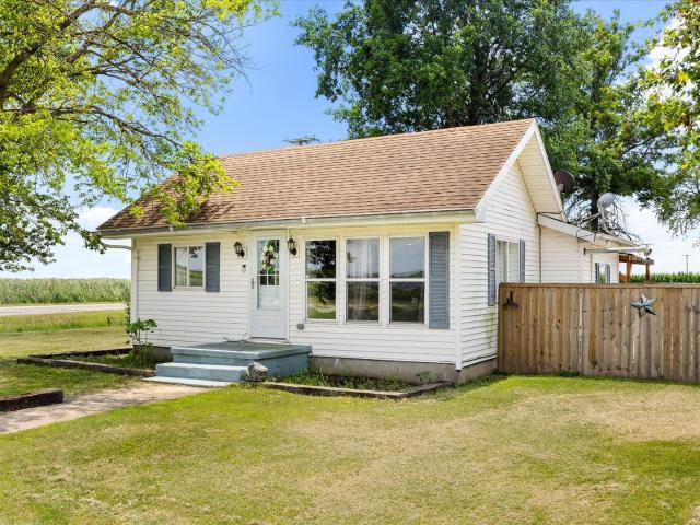 4952 E 3150 North Road
