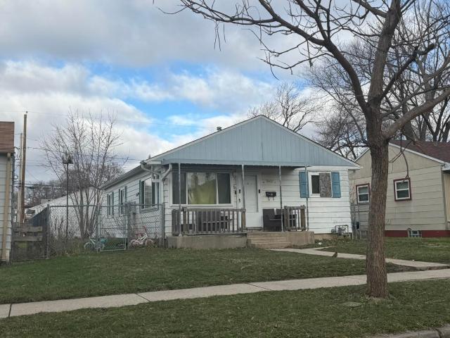 4953 N 52nd St